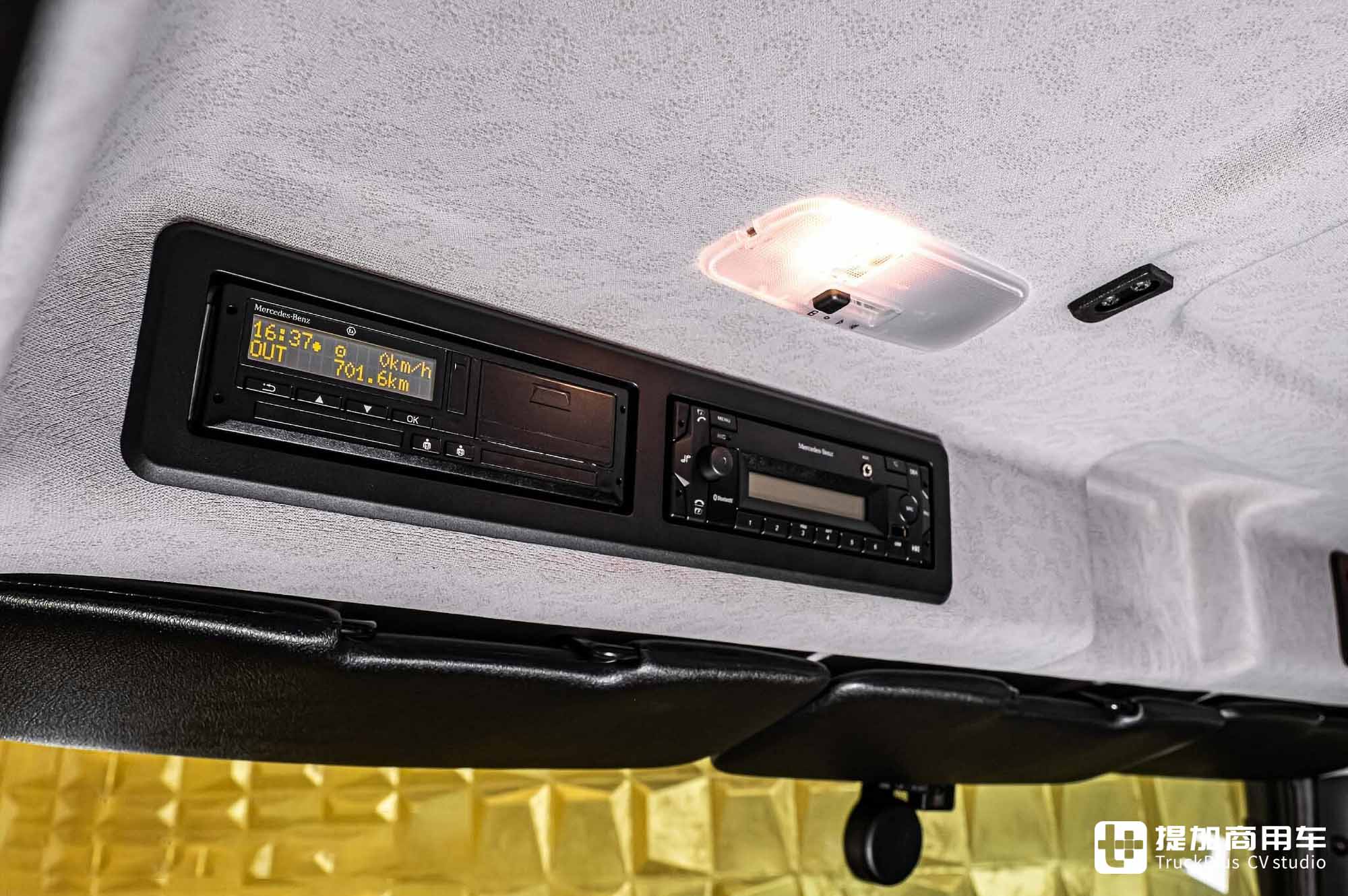 黑武士外观，这台乌尼莫克U4023太帅了，什么大G和它一比瞬间不香了！ - 提加商用车网