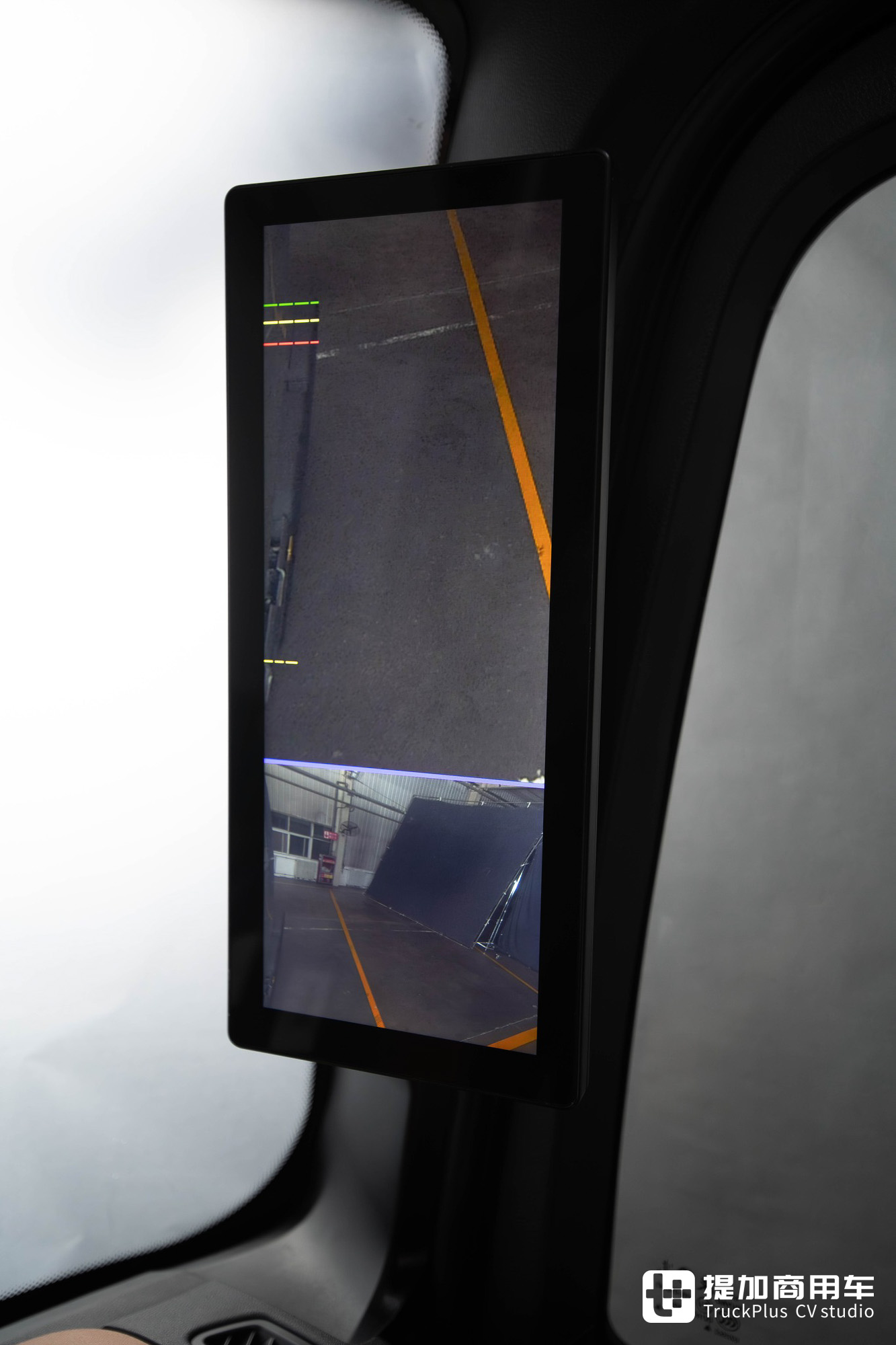 X3000 8x8等车型亮相，陕汽海外照片大赏，这还是我认识的陕汽吗？ - 提加商用车网