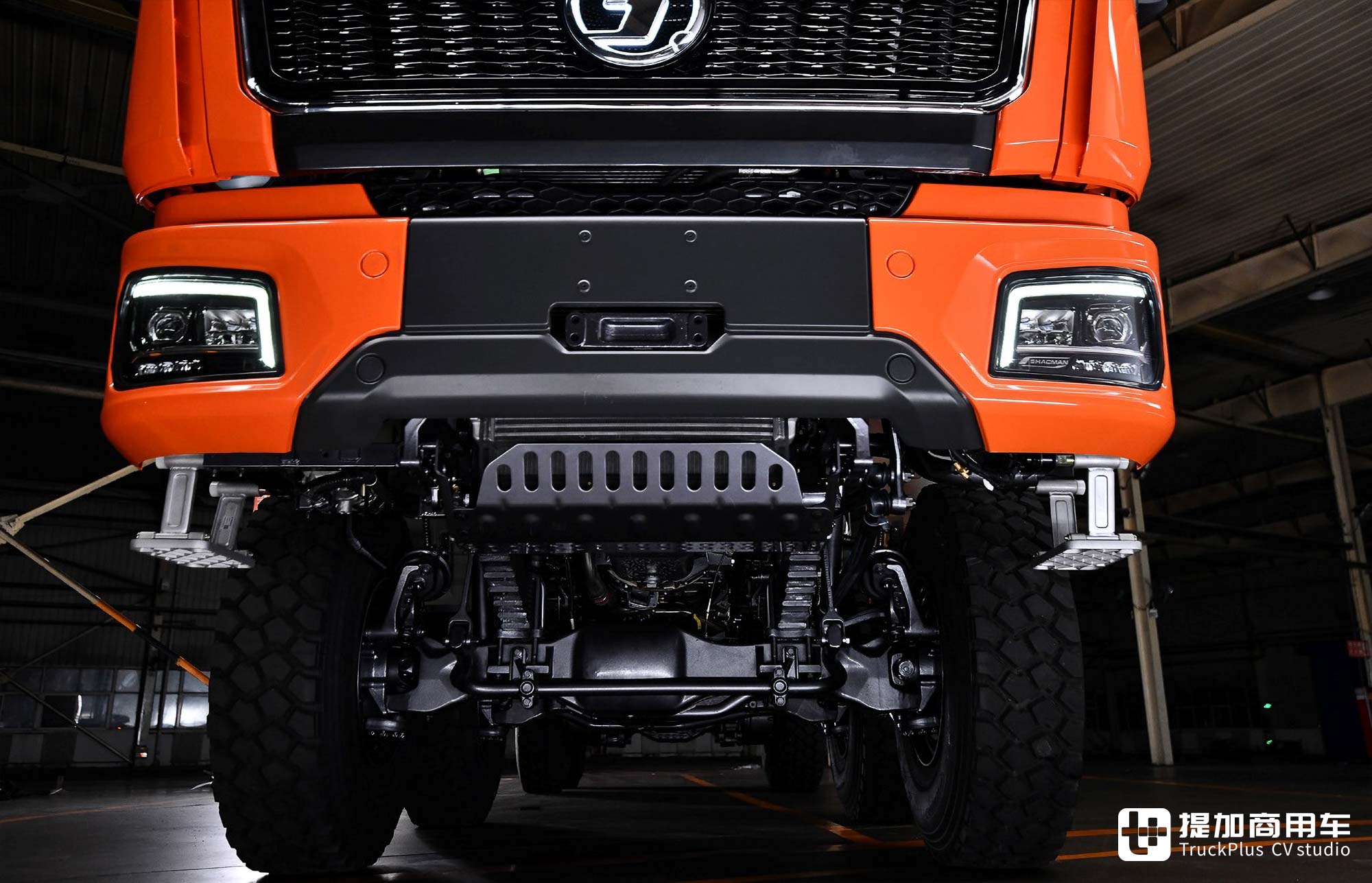 X3000 8x8等车型亮相，陕汽海外照片大赏，这还是我认识的陕汽吗？ - 提加商用车网