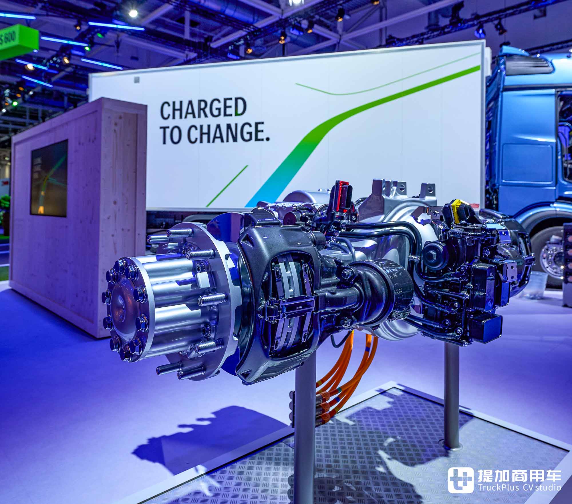 2024IAA：聚焦脱碳及数字化、智能化，奔驰带来多款柴油、纯电动前沿展品 - 提加商用车网