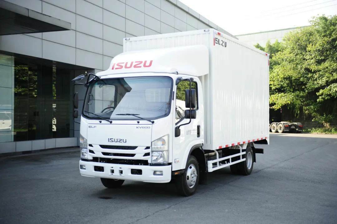 货运高端局，不拼演技拼装备！庆铃五十铃新KV600定义轻卡新标杆 - 提加商用车网